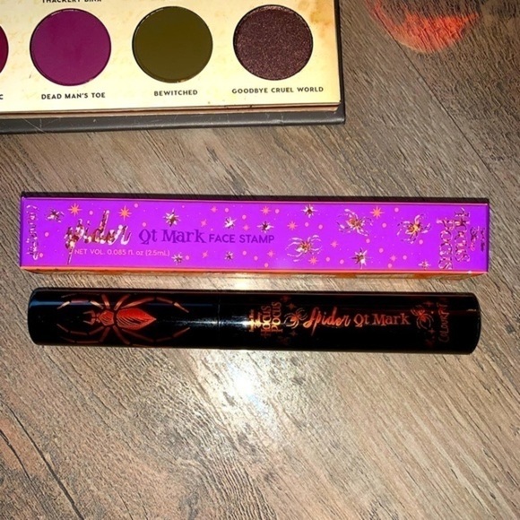 Colourpop | Makeup | Colourpop Hocus Pocus Spider Face Stamp | Poshmark